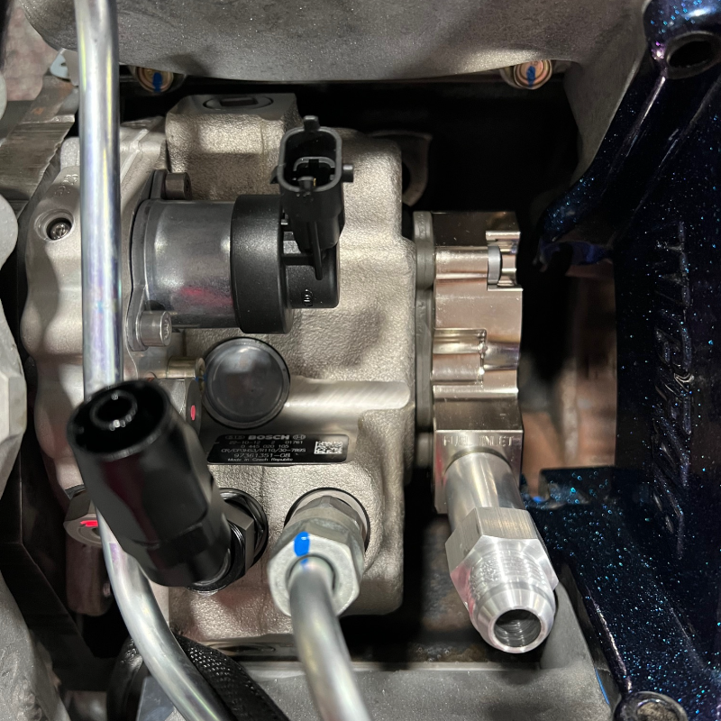 Shocker -8AN High Access CP3 Injection Pump Fitting - SHORT – Shocker ...